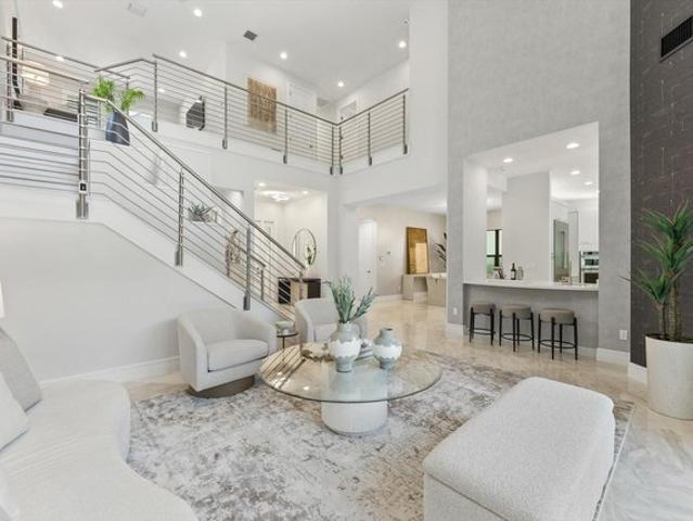 8159 Hutchinson Ct, Delray Beach, FL 33446