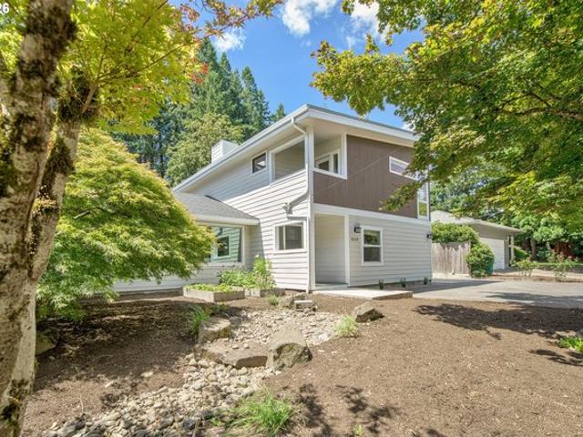8159 SW 85th Ave, Portland, OR 97223