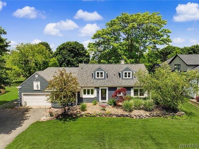 8150 Sheridan Dr, Williamsville, NY 14221