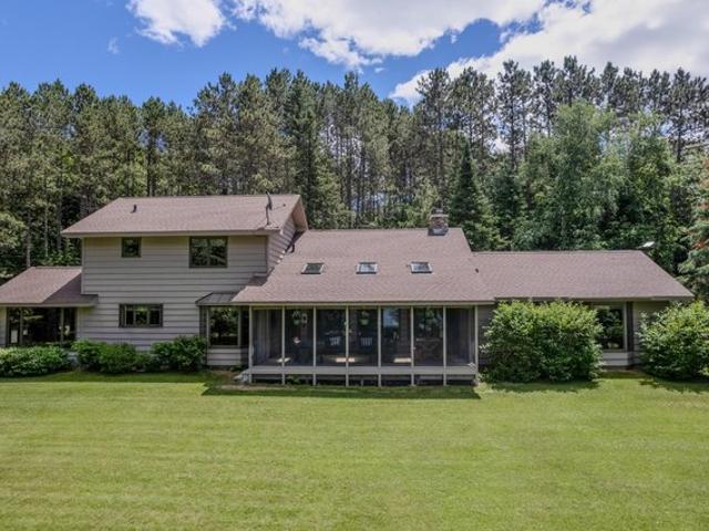 8151 Squirrel Lake Rd, Minocqua, WI 54548