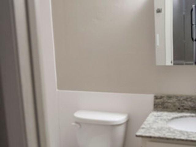 815 13TH 2 Bedroom Apartment for Rent at 815 13th Ave Se, Minneapolis, MN 55414 Dinkytown