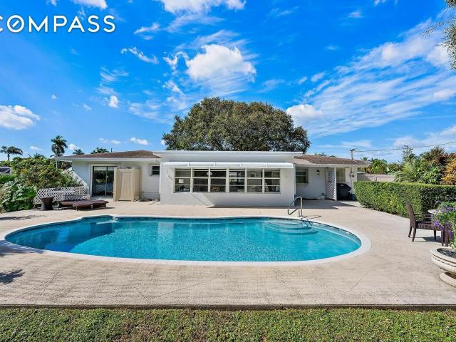 815 2nd Ct, Lake Park, FL