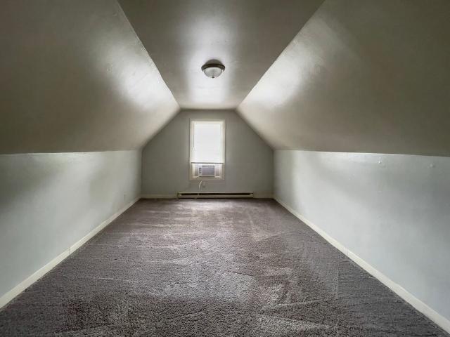 815 & 817 W University Ave 2 Bedroom Apartment for Rent at 815 W University Ave, Muncie, IN 47303