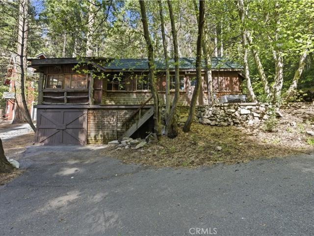 815 Cottage Grove Rd, Lake Arrowhead, CA 92352 | MLS #HD26094