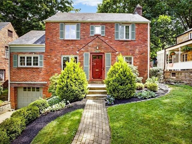 815 Country Club Dr, Pittsburgh, PA 15228