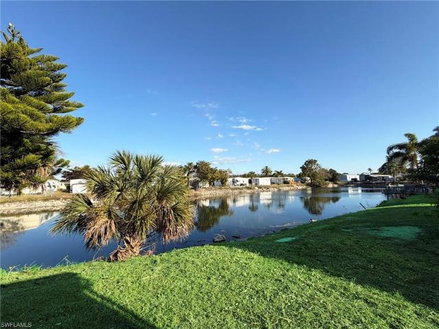 815 Cape Haze Ln, Naples, FL 34104 | MLS #226006