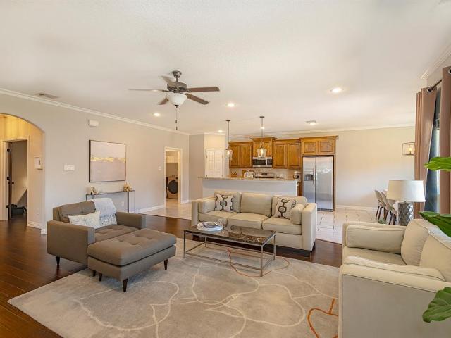 815 Chestnut Grove Drive