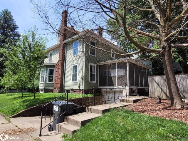 815 A Avenue E