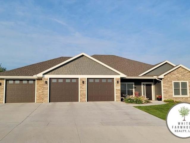 815 Adam Dr, Wayne, NE 68787