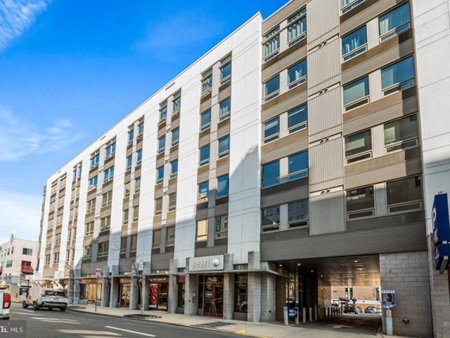 815 Arch St Unit 502, Philadelphia, PA 19107