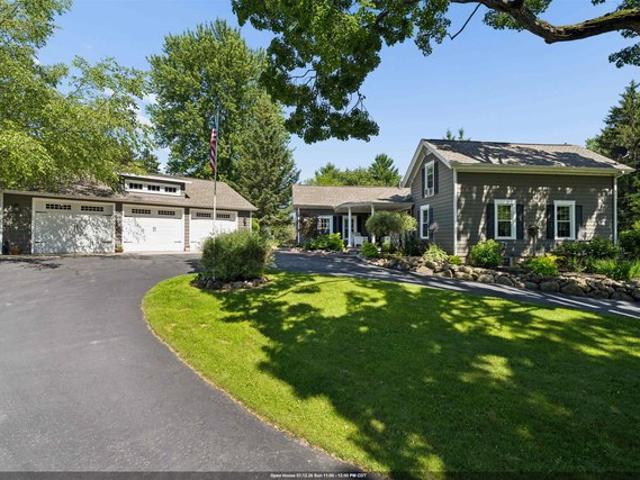815 Grandview Rd, Hortonville, WI 54944
