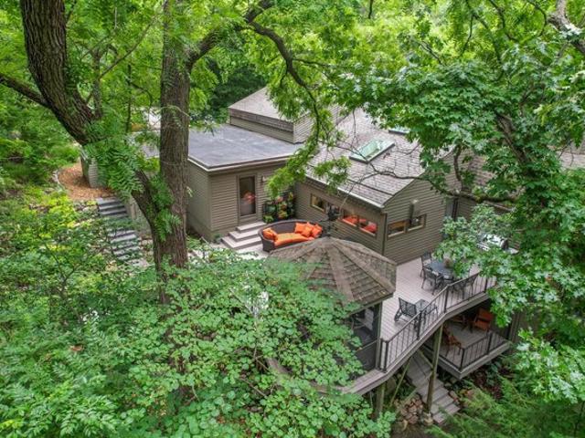 815 Green Rd, Ann Arbor, MI 48105