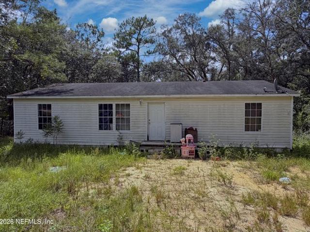 815 Del Monaco Ave, Interlachen, FL 32148