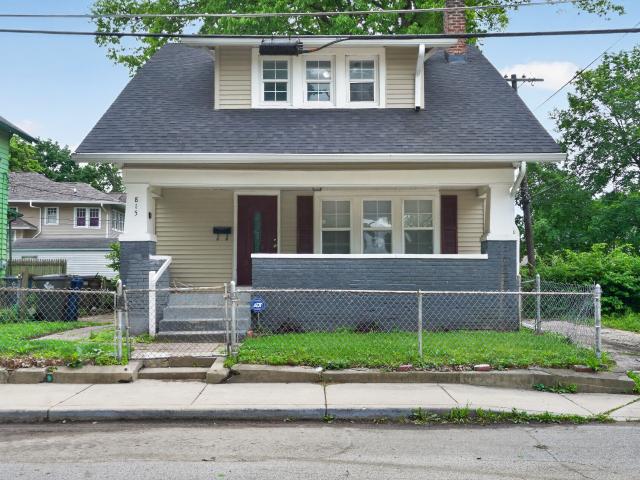 815 E 40th Street