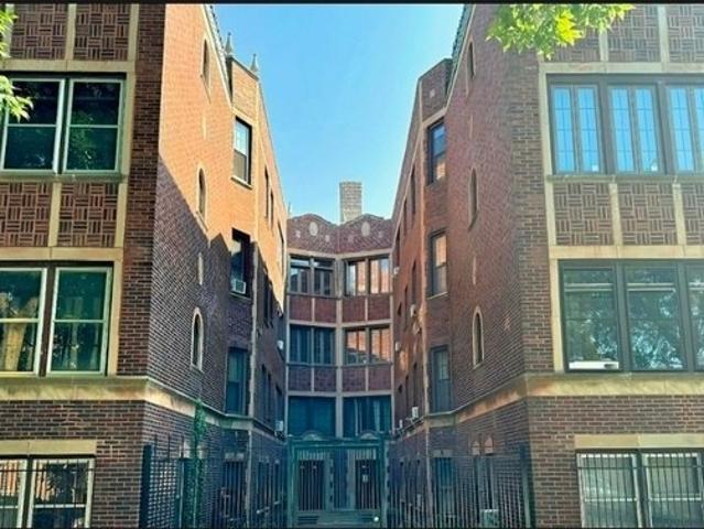 815 E 53rd St Apt 3, Chicago, IL 60615