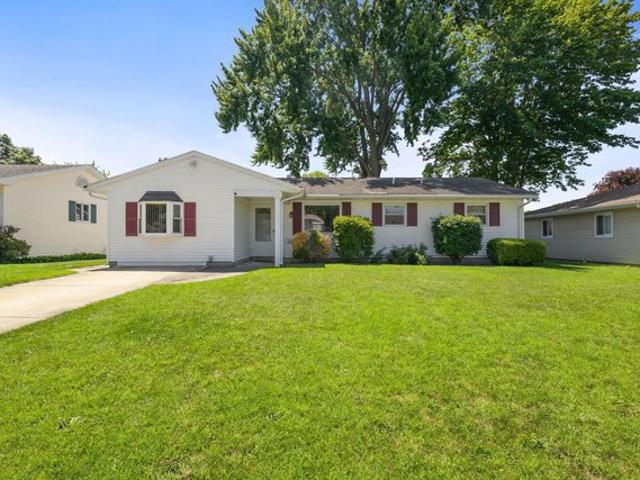 815 E 8th St, Mishawaka, IN 46544