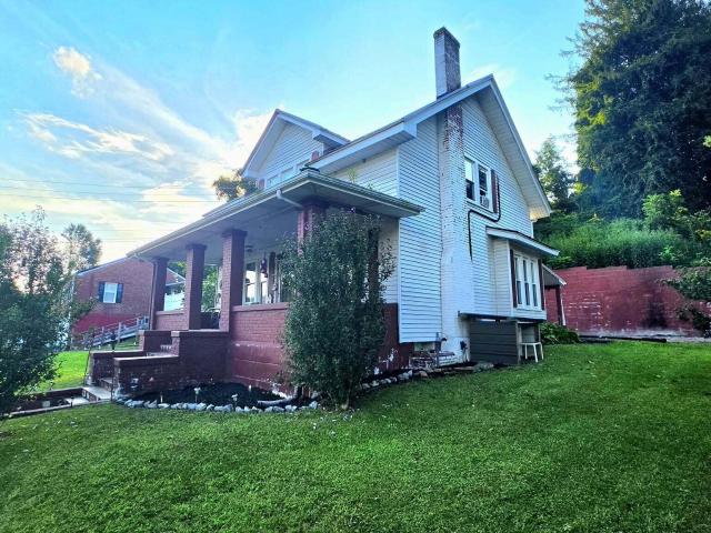 815 East Front Street