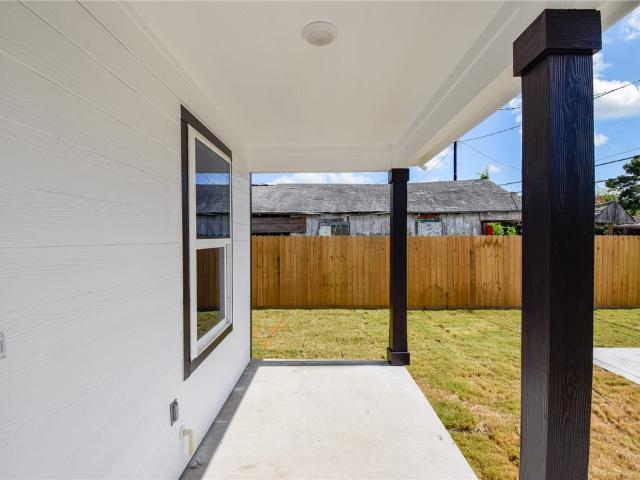 815 Elesa Street