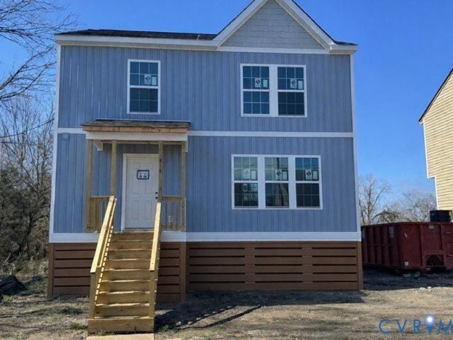 815 Kirby St, West Point, VA 23181