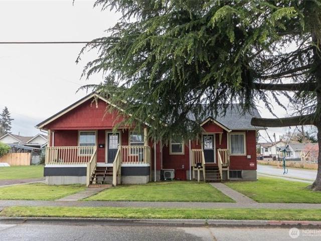 815 Hewitt Ave, Bremerton, WA 98337