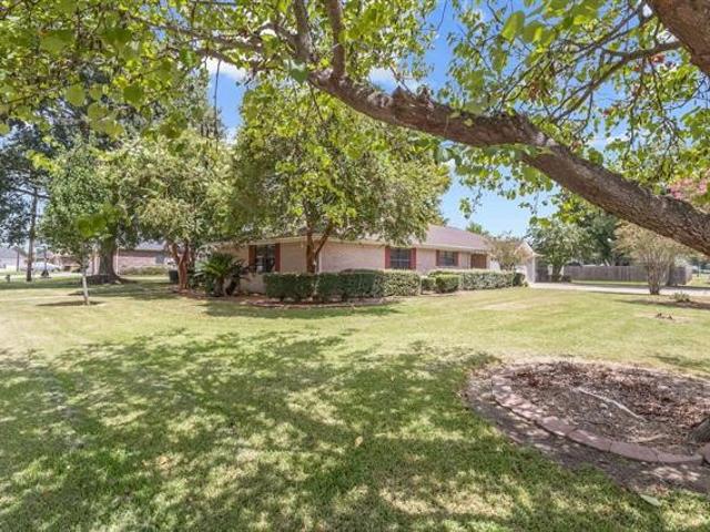 815 Hunter Ridge Lane