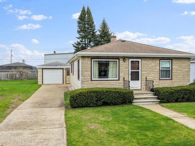 815 Irvington St, Green Bay, WI 54304