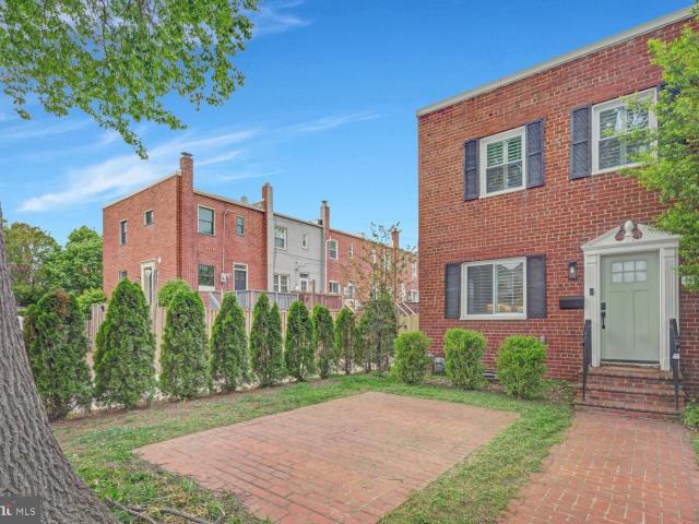 815 Jefferson St, Alexandria, VA 22314 | MLS #VAAX2054 | Compass