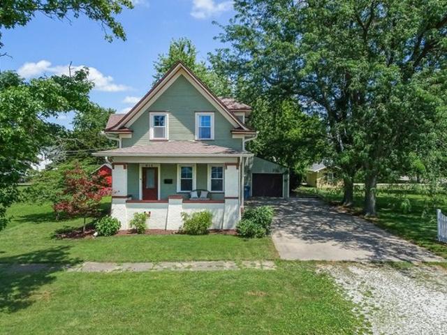 815 Locust St, Minonk, IL 61760