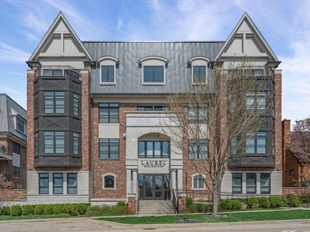 815 Laurel Ave Apt 403, Highland Park, IL 60035