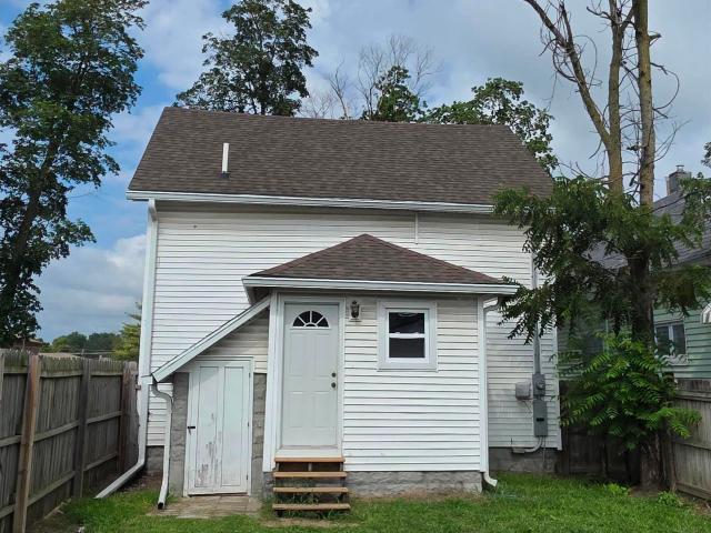815 Monroe Street