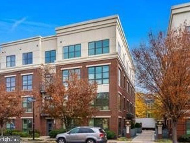 815 N Patrick St Unit 202, Alexandria, VA 22314