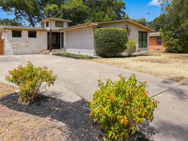 815 National Dr, Irving, TX 75060