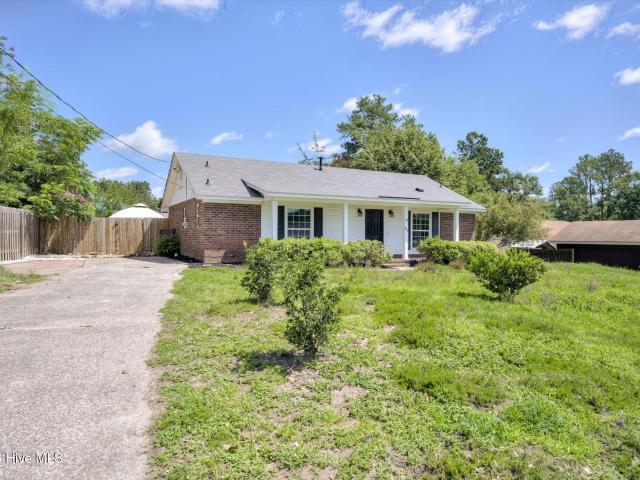 815 S Willowick Drive