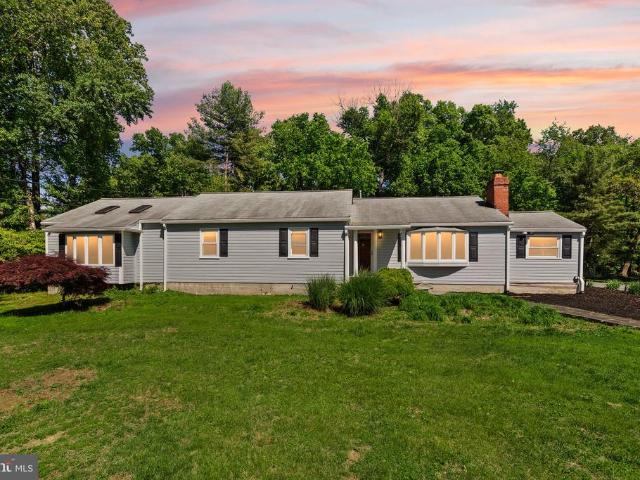 815 Seneca Road