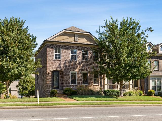 815 Silkwood Dr