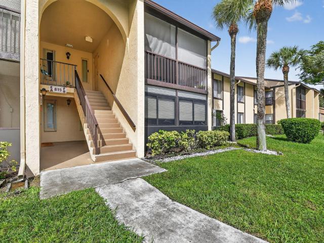 815 Sky Pine Way, Unit B1, Greenacres, FL 33415 | MLS #R11131