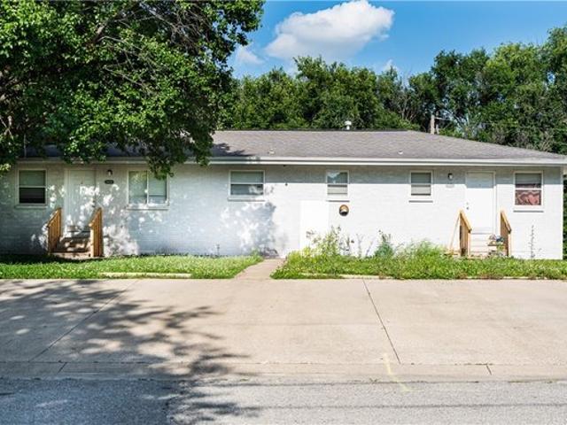 815 Pleasant St, Springdale, AR 72764