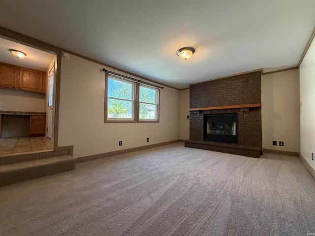 815 W 1st Street