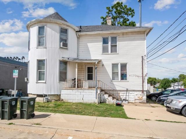 815 W 23rd Cedar Falls 2 Bedroom Apartment for Rent at 815 W 23rd St, Cedar Falls, IA 50613