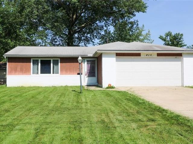 815 W Shore Blvd, Sheffield Lake, OH 44054