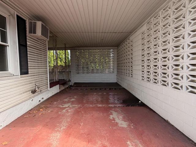 815 York Avenue