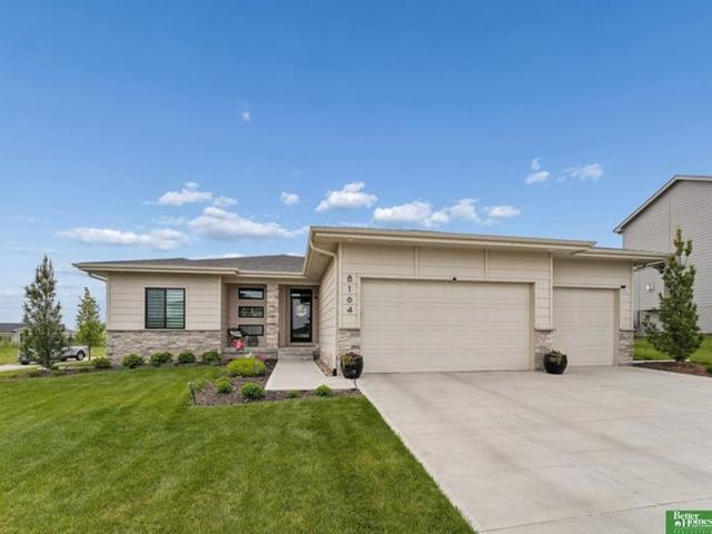 8164 S 184th Ter, Omaha, NE 68136