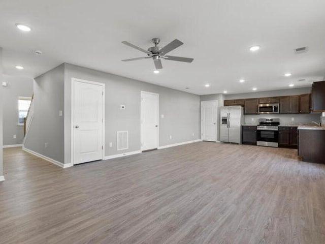 8165 Driftwood Loop
