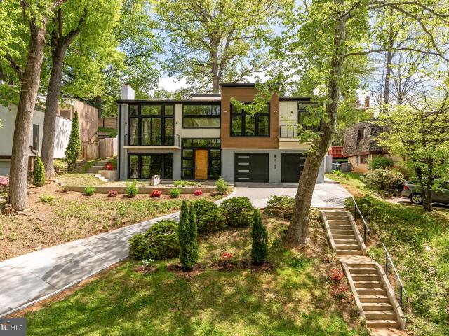 8165 E Beach Dr NW, Washington, DC 20012 | MLS #DCDC2259 | Compass