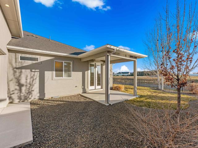 8165 Fountain Brook
