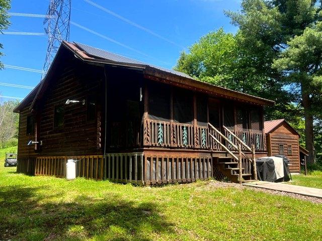 8167 Meadowview Cir Units 15 & 16, Camden, NY 13316