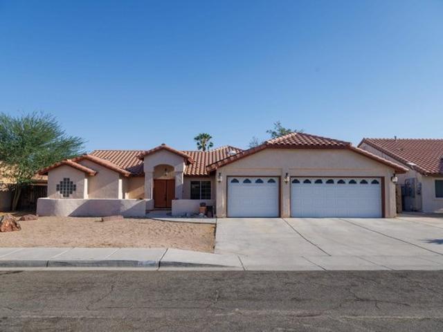 8167 E Lorenzo Ln, Yuma, AZ 85365
