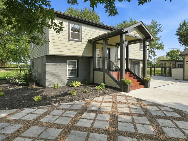 8167 S County Road 525 E
