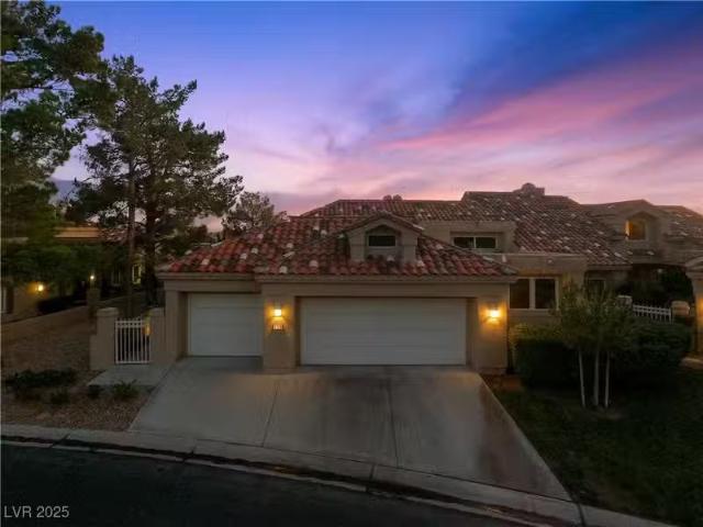 8169 Round Hills Circle, Las Vegas, NV 89113 MLS #2648642