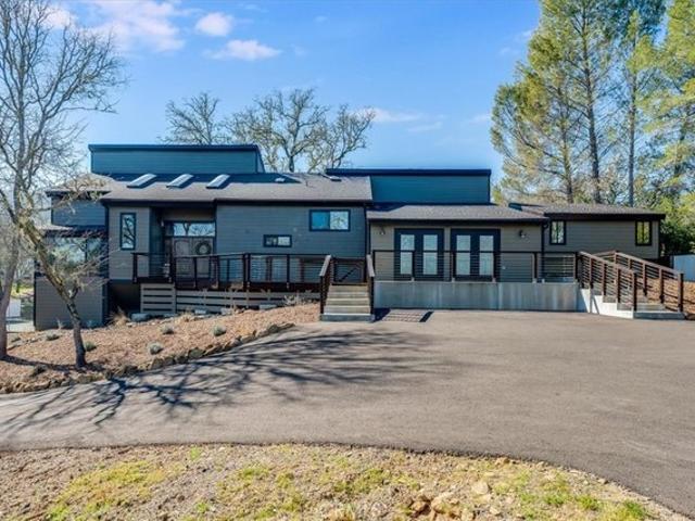 8160 Los Osos Rd, Atascadero, CA 93422